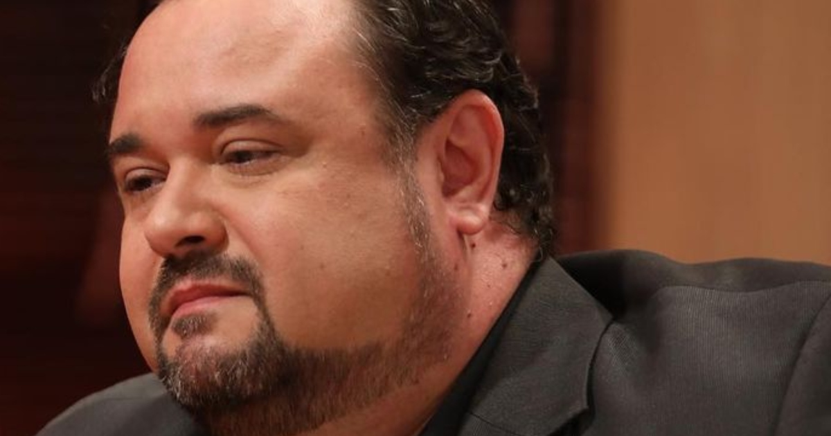 Cantor Axel pode estar de partida