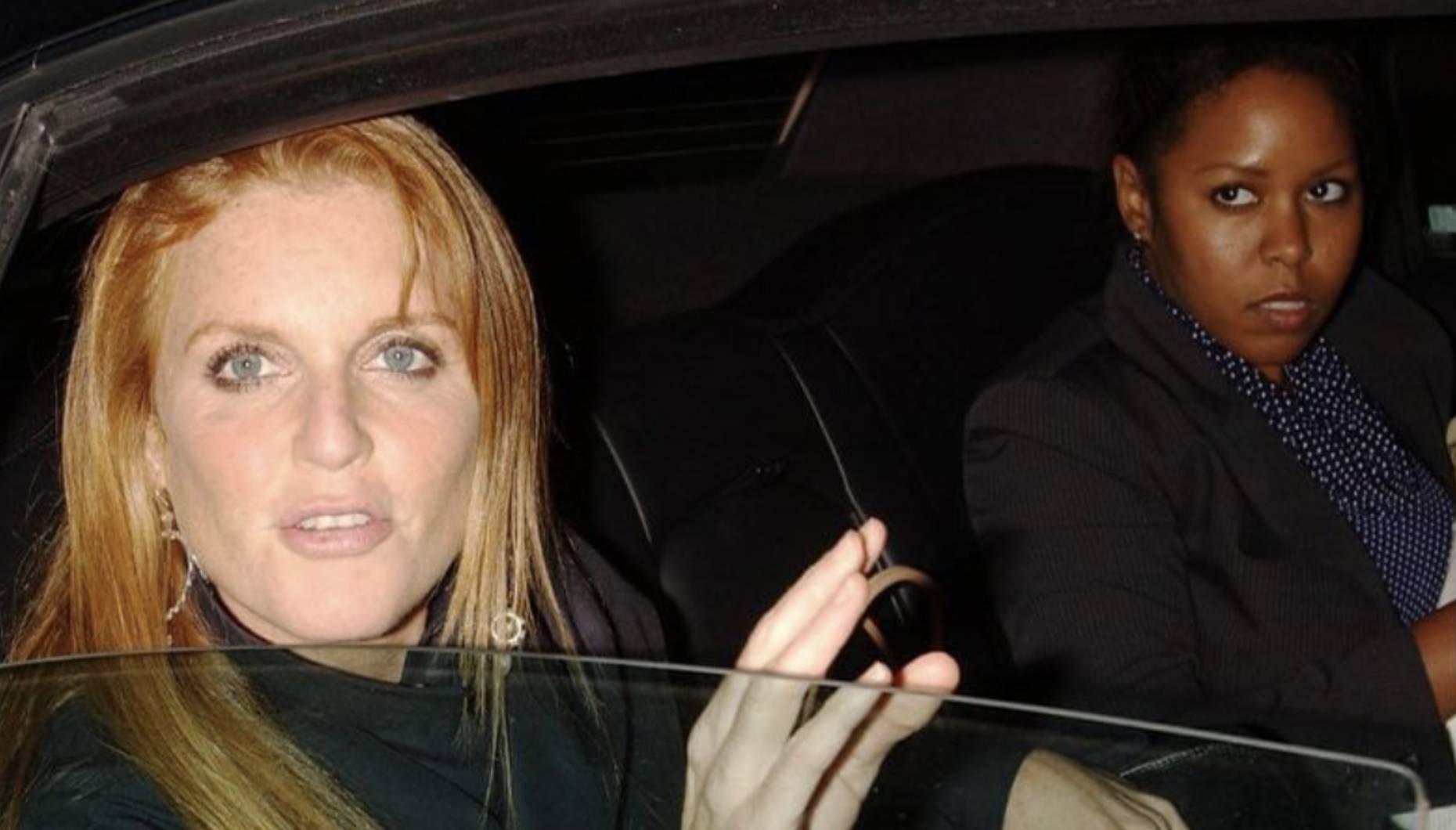 Sarah Ferguson CHOCADA! Antiga assistente da duquesa foi assassinada