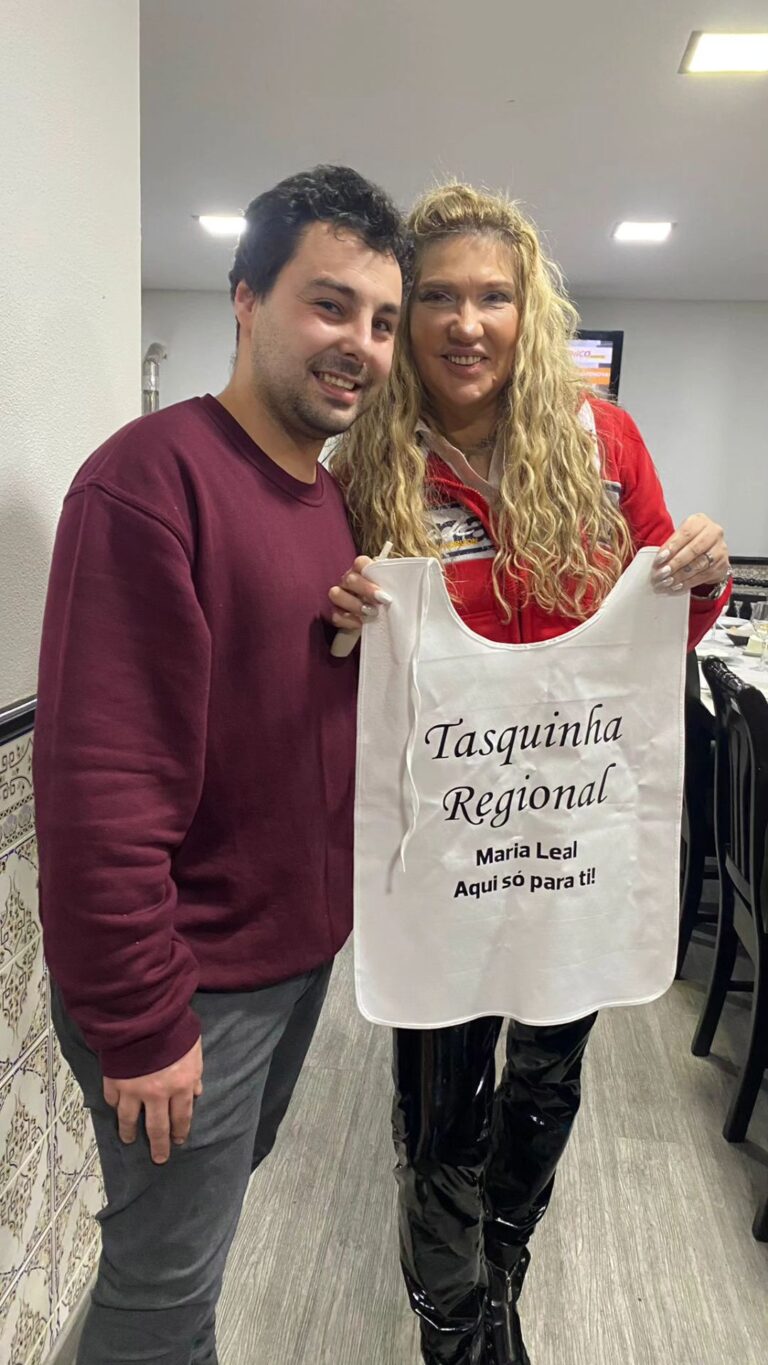 Maria Leal está completamente diferente e irreconhecível