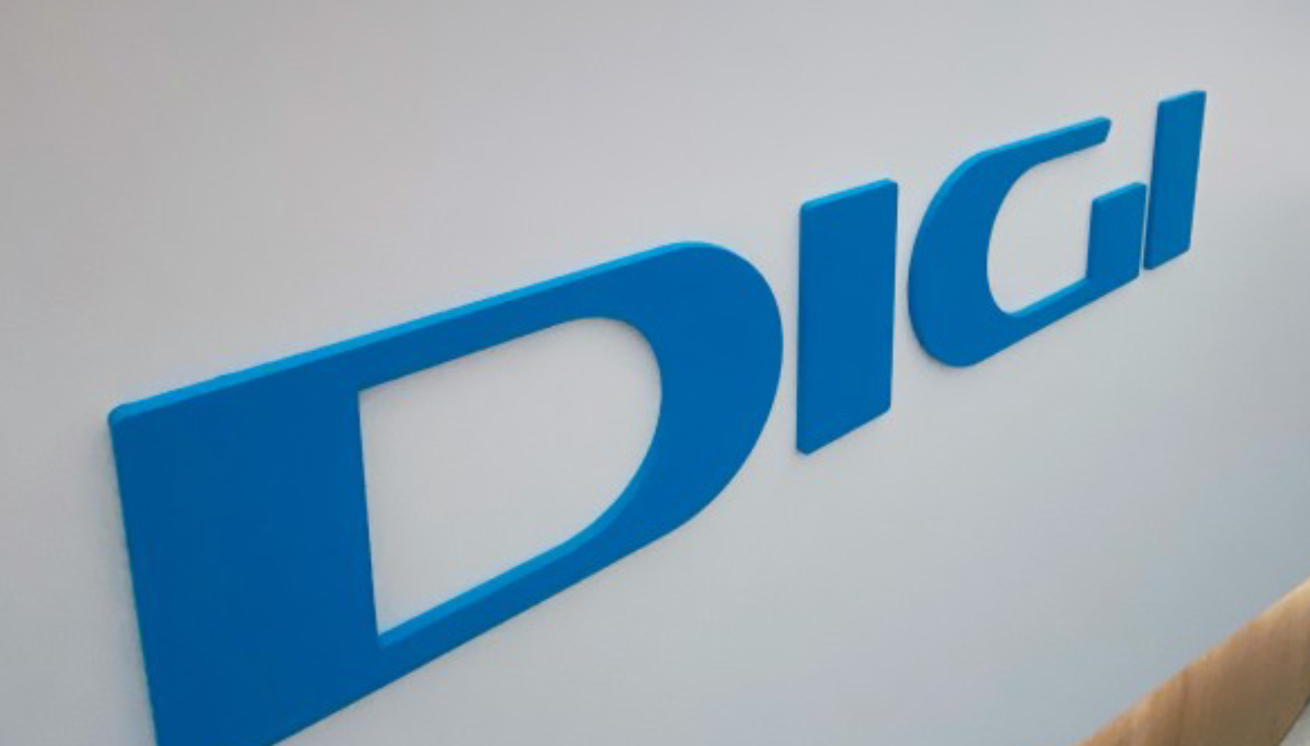 DIGI encalhada no Metro de Lisboa: clientes continuam sem rede após ...