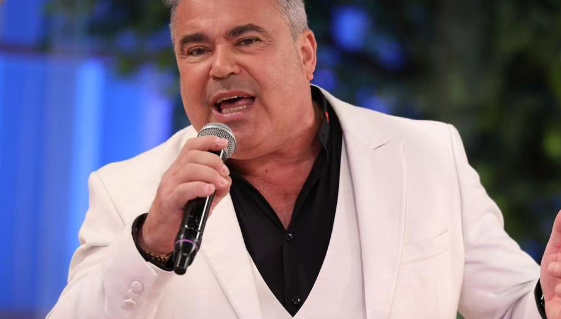 Toy 'explode' com os comentadores do 'Dilema' no «Somos Portugal ...