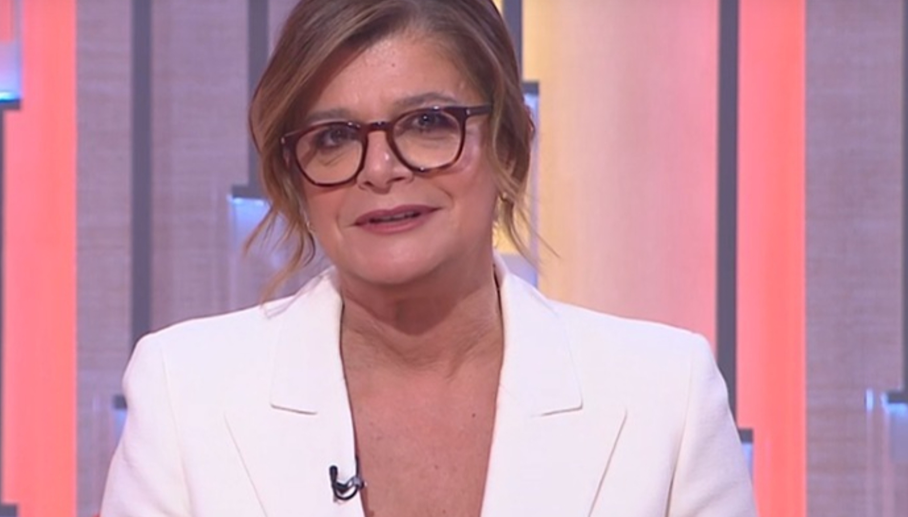 Júlia Pinheiro implacável com a nova geração de apresentadores